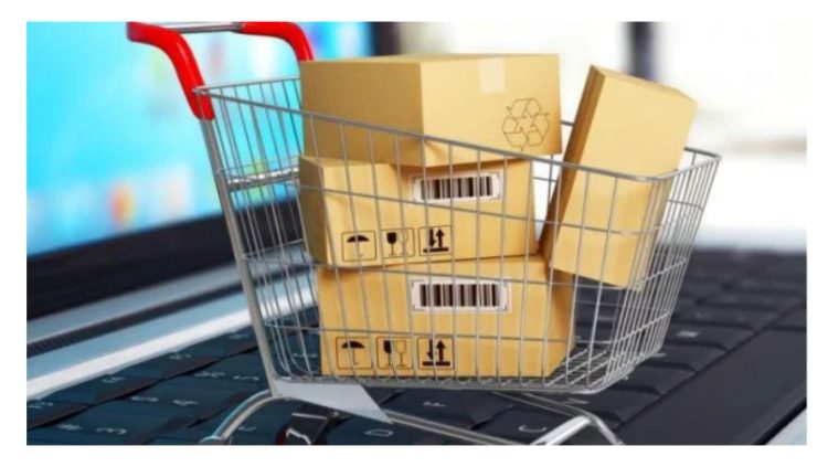 Sistem penjualan pre order umumnya dilakukan di media sosial oleh orang ...